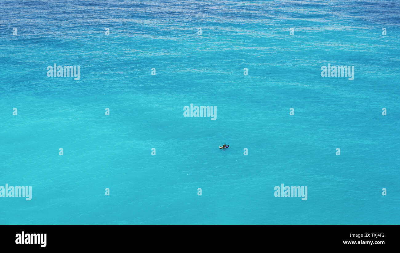 Waters with sea tourism no one on the coast view view view of the sea ...