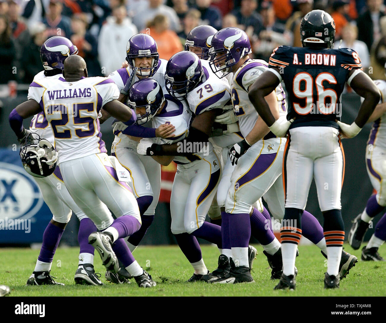 Ryan longwell hi-res stock photography and images - Alamy