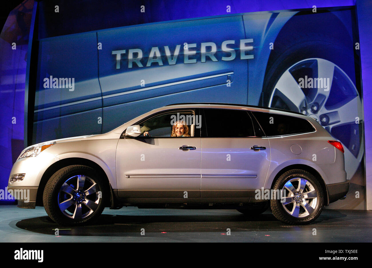 General Motors debuts the 2009 Chevrolet Traverse at the 2008 Chicago ...