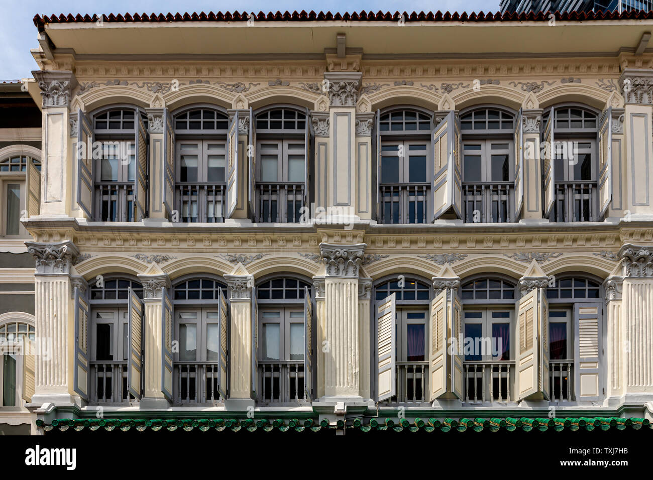 Building elevation hi-res stock photography and images - Alamy