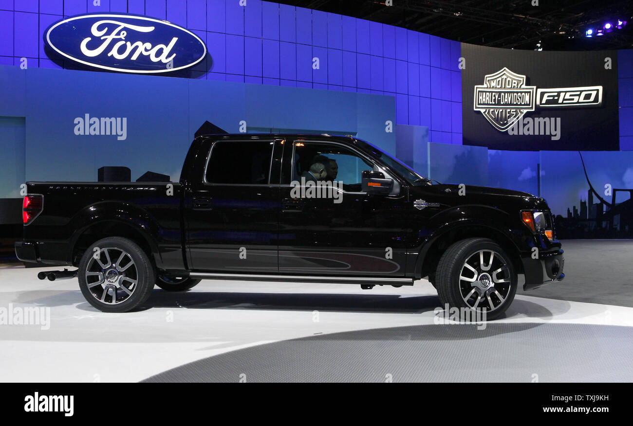 Ford f150 trucks hi-res stock photography and images - Alamy
