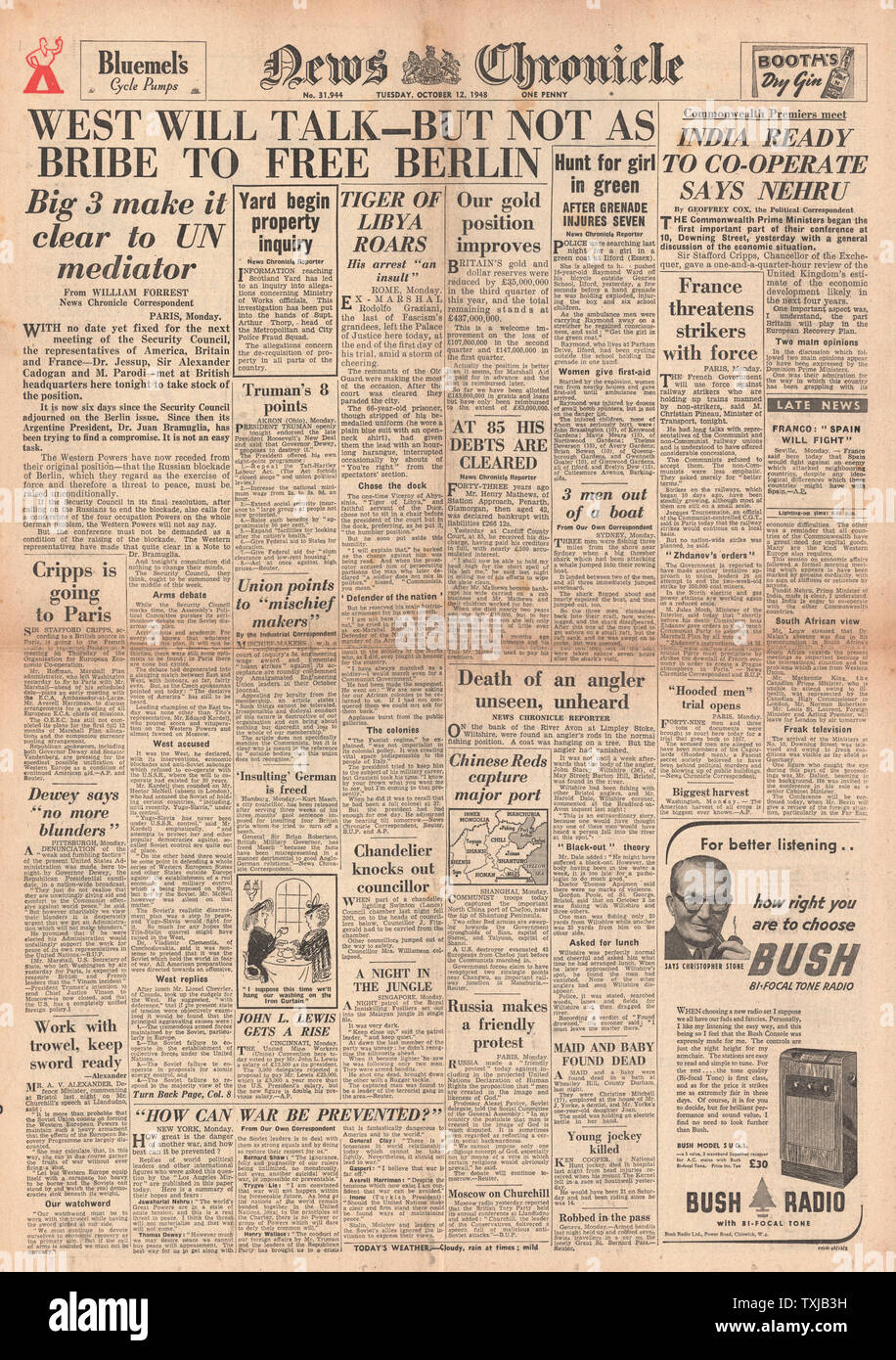 1948 News Chronicle newspaper front page Berlin Airlift Stock Photo - Alamy