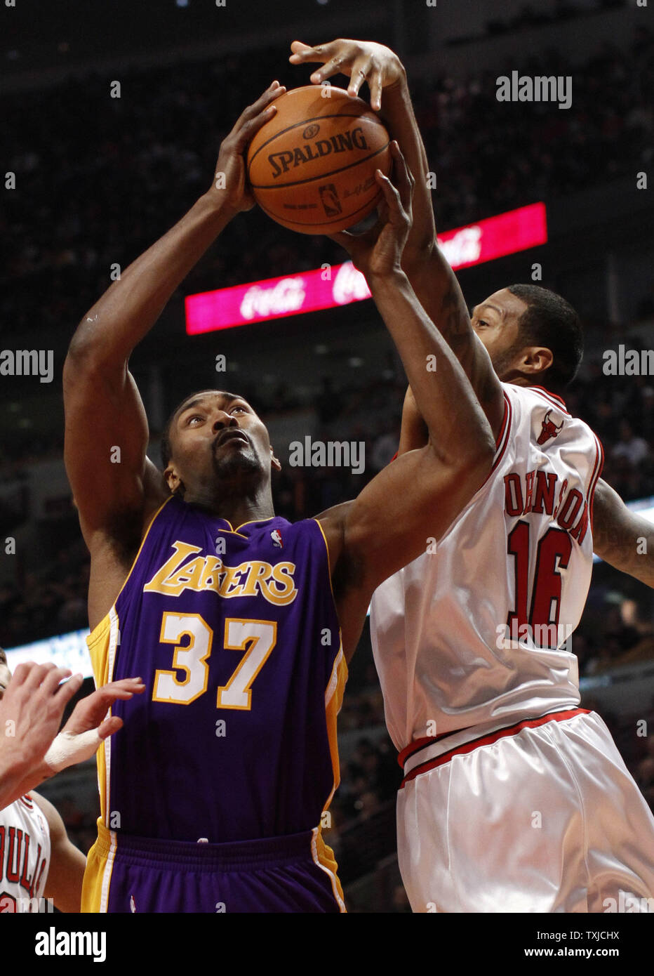 James johnson basketball hi-res stock photography and images - Alamy