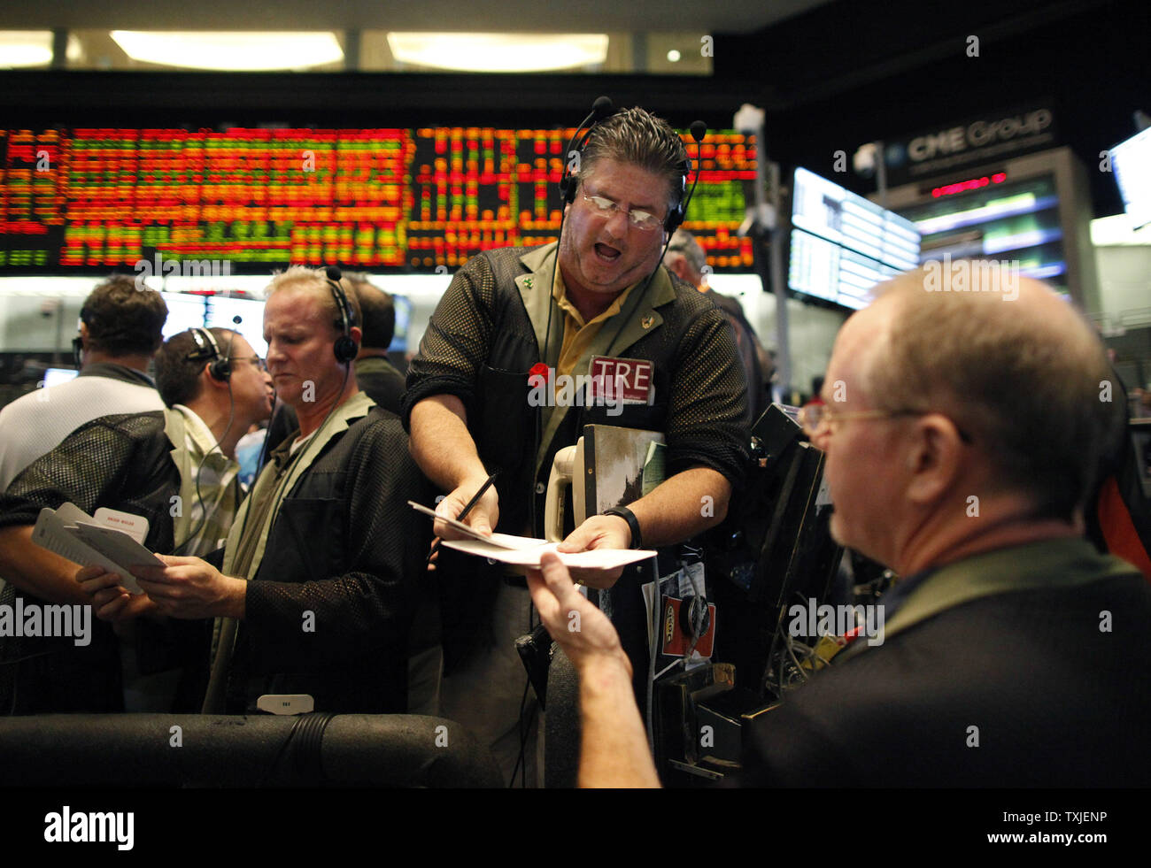 Cme trading floor hi-res stock photography and images - Alamy