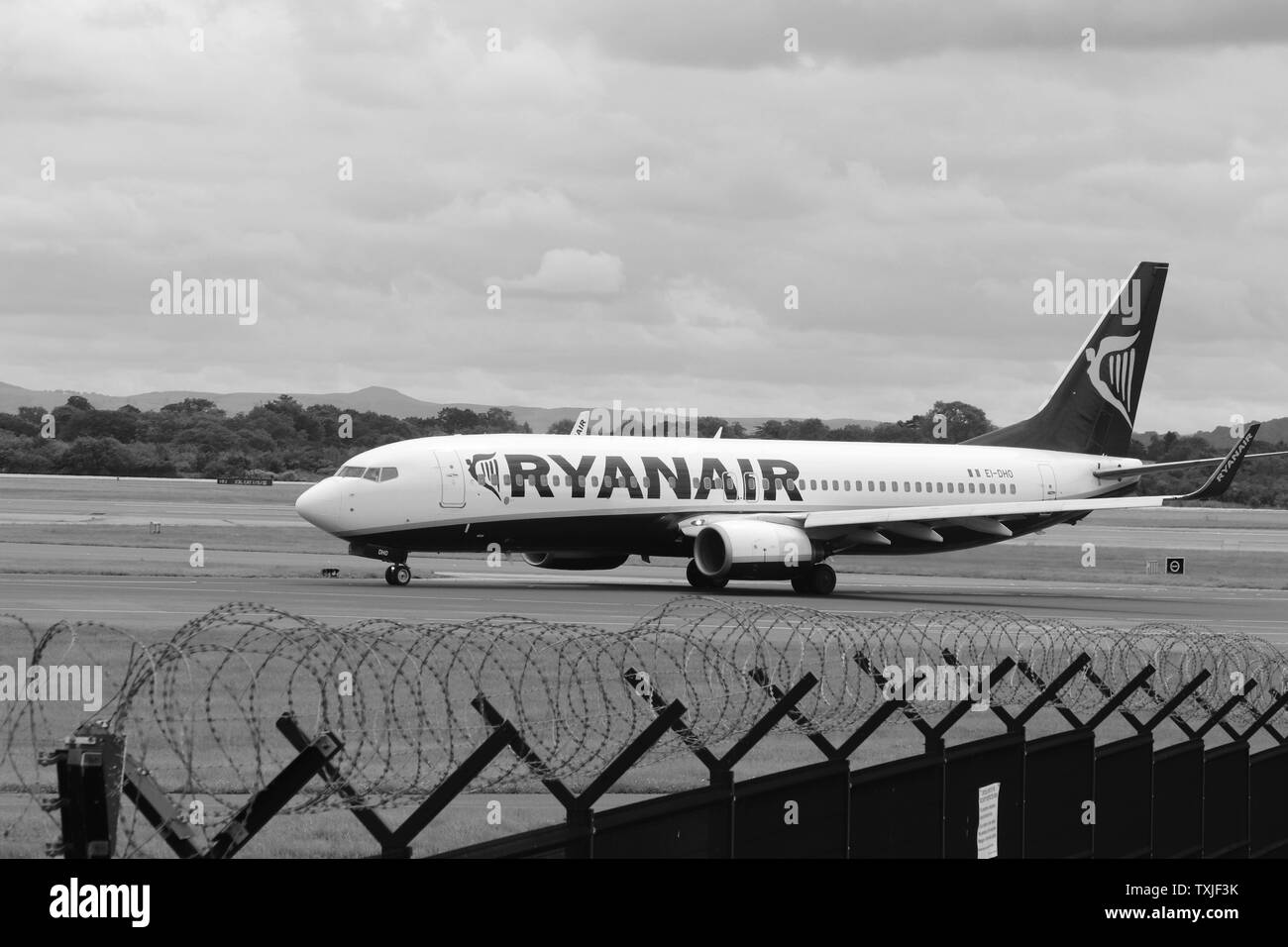 Manchester aviation runway visitor park Stock Photo - Alamy