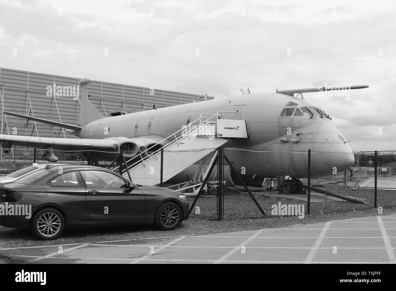 Manchester aviation runway visitor park Stock Photo - Alamy
