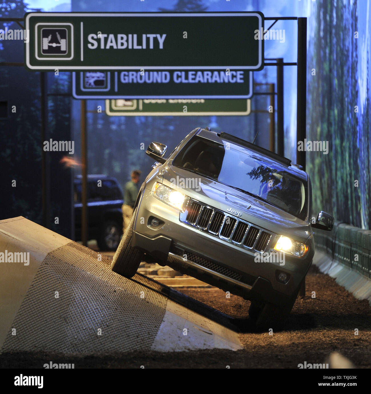 Automotive test track hi-res stock photography and images - Alamy