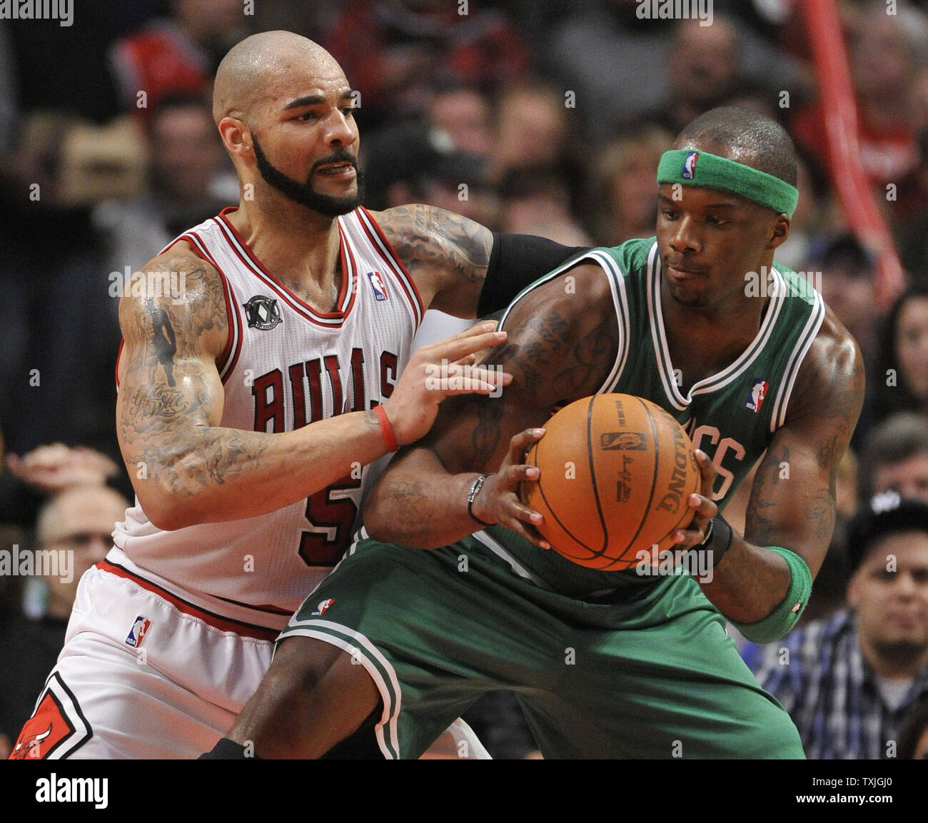 Carlos boozer bulls hi-res stock photography and images - Alamy
