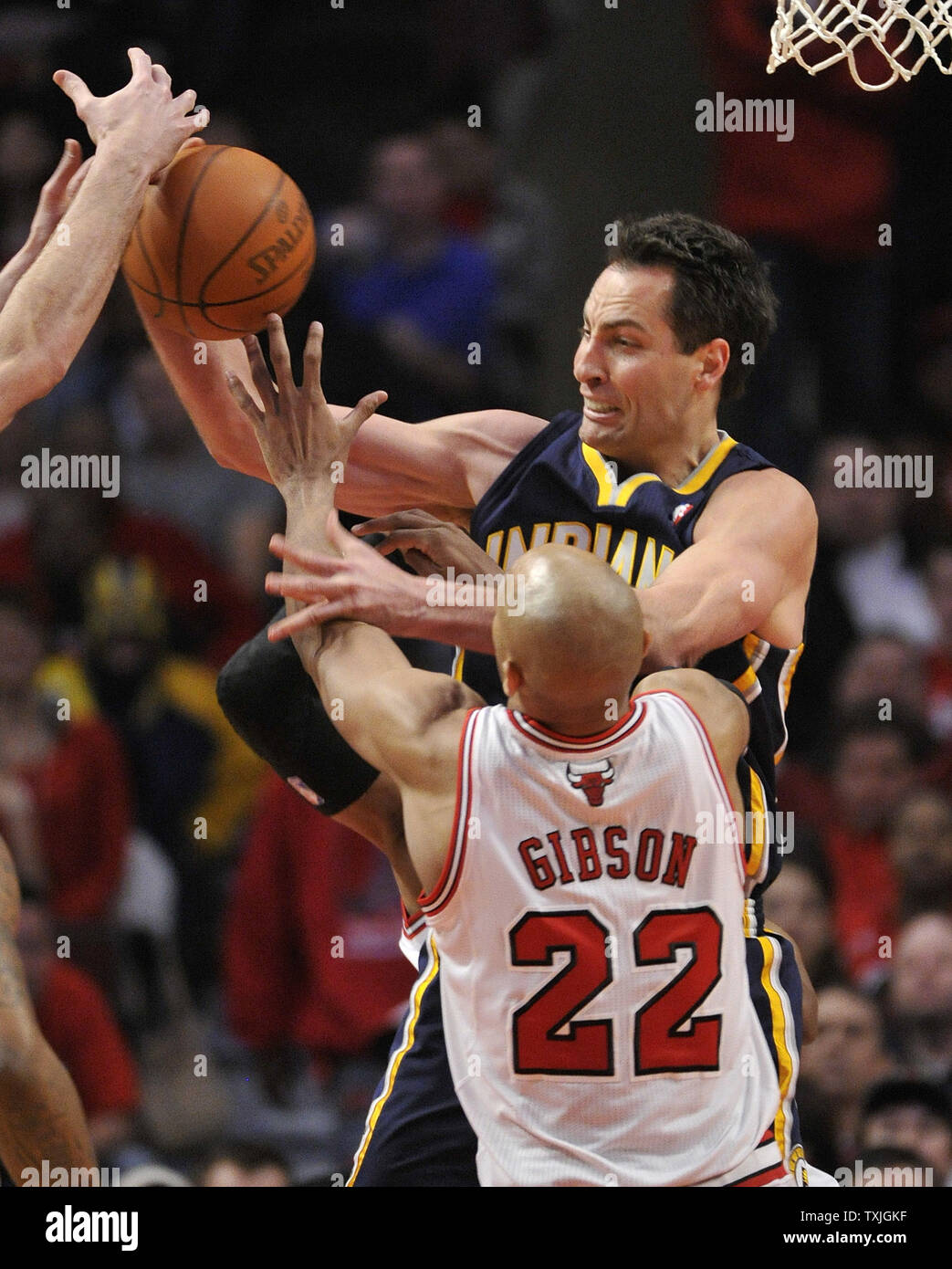 Chicago Bulls forward Taj Gibson (22) and Indiana Pacers center Jeff ...