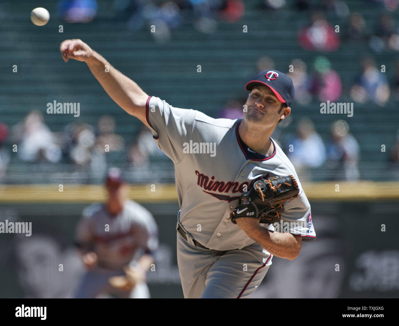 Minnesota Twins starting pitcher Nick Blackburn deliver during the ...