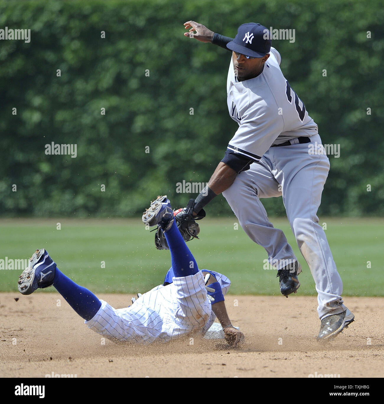 Campana base hi-res stock photography and images - Alamy