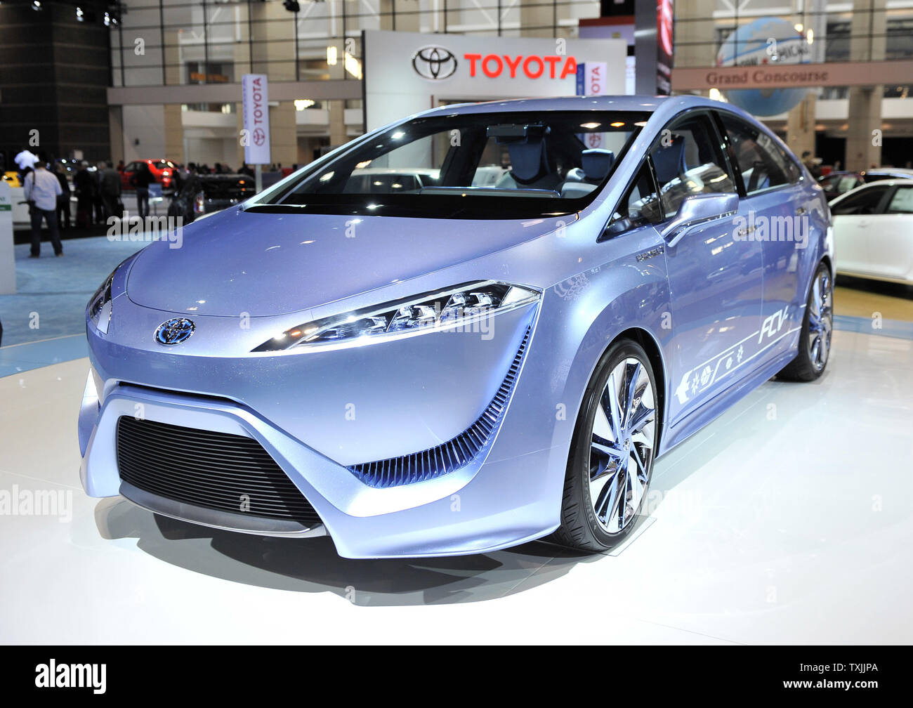 Fuel cell manufacturing hi-res stock photography and images - Alamy