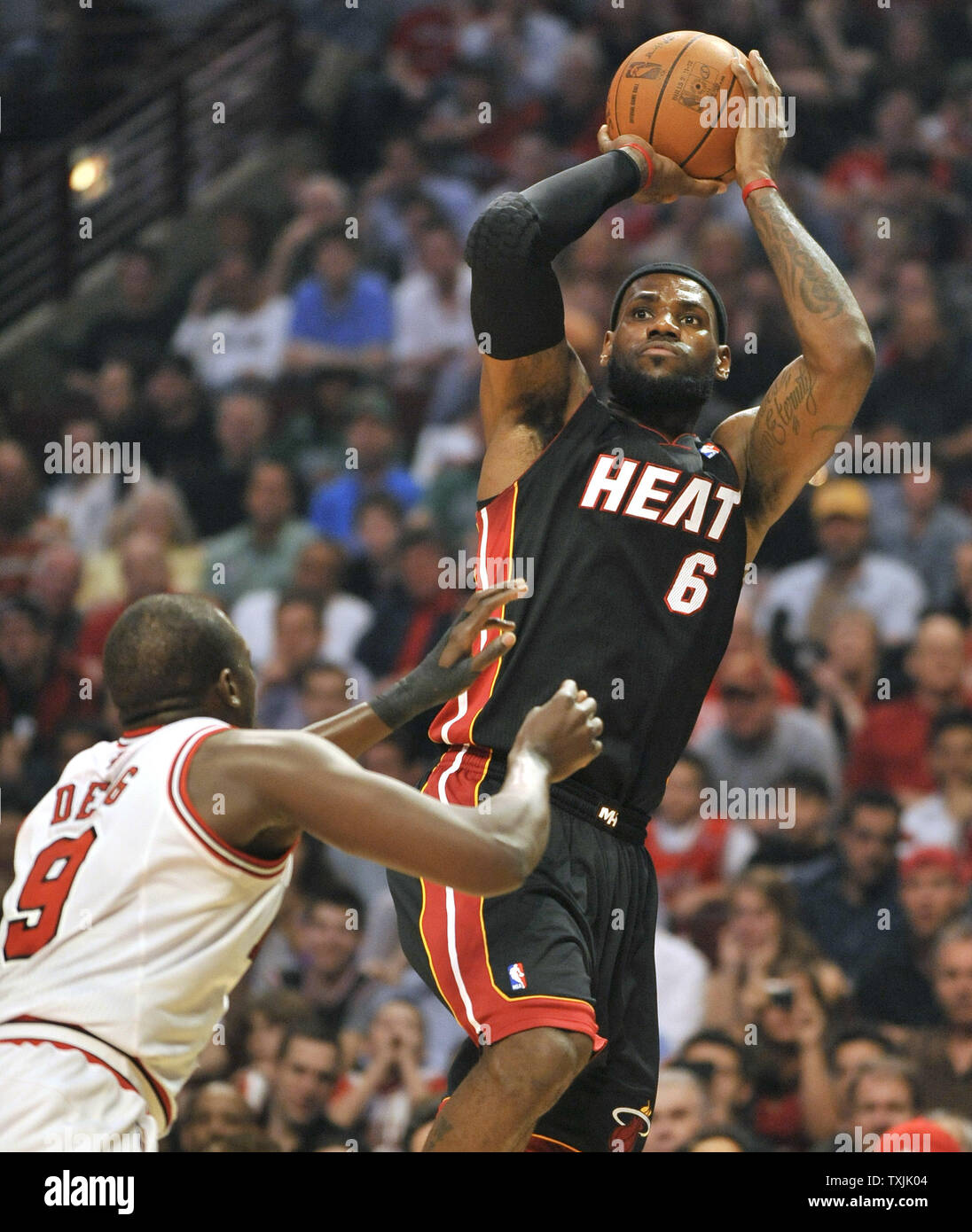 Luol deng heat hi-res stock photography and images - Alamy