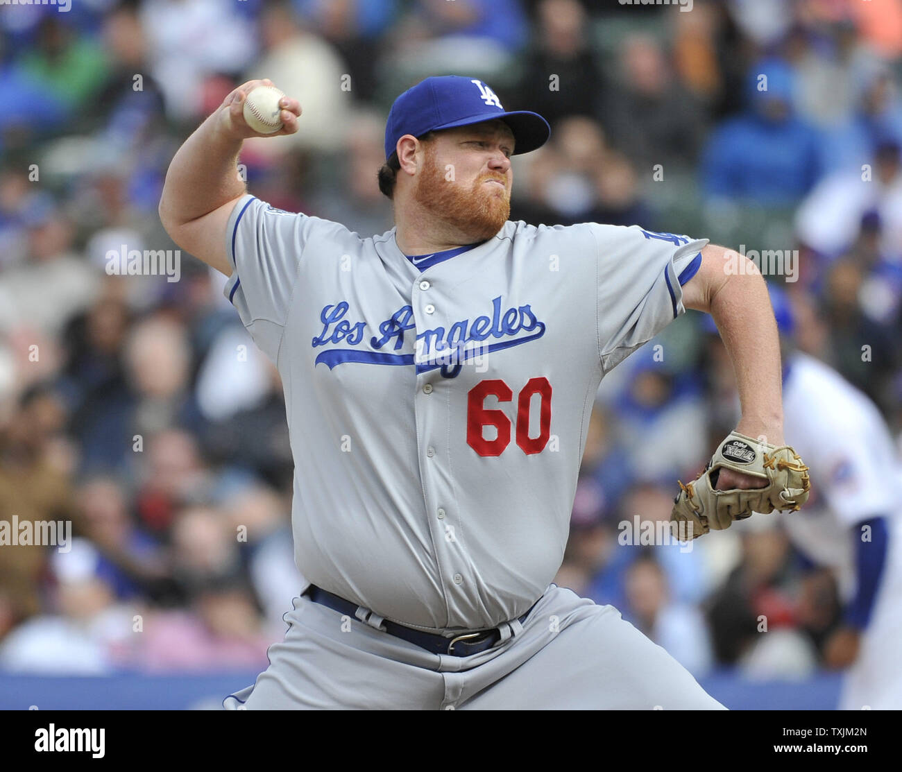Los Angeles Dodgers relief pitcher Todd Coffey delivers during the ...