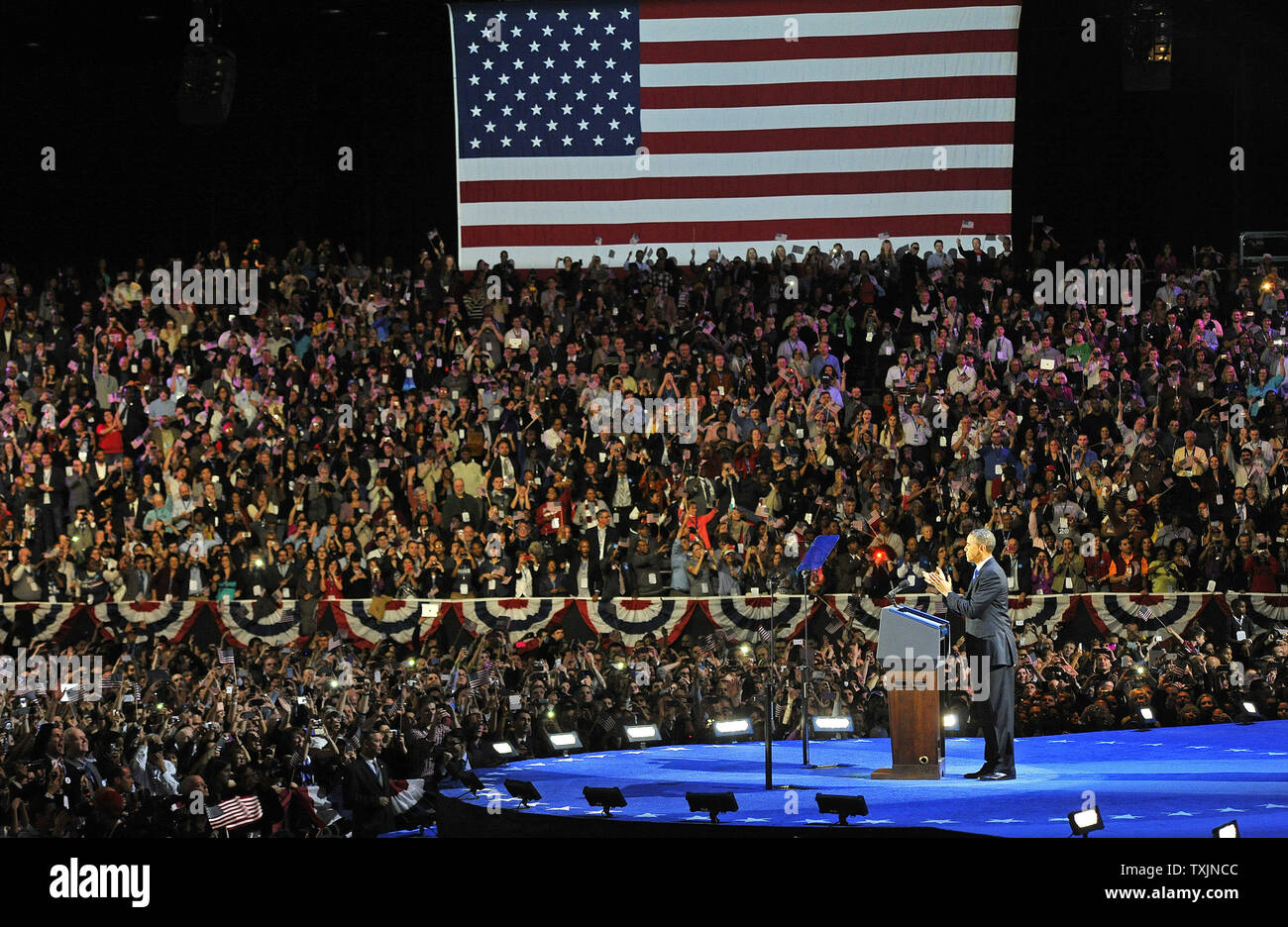 President Barack Obama makes his victory speech at his election night ...