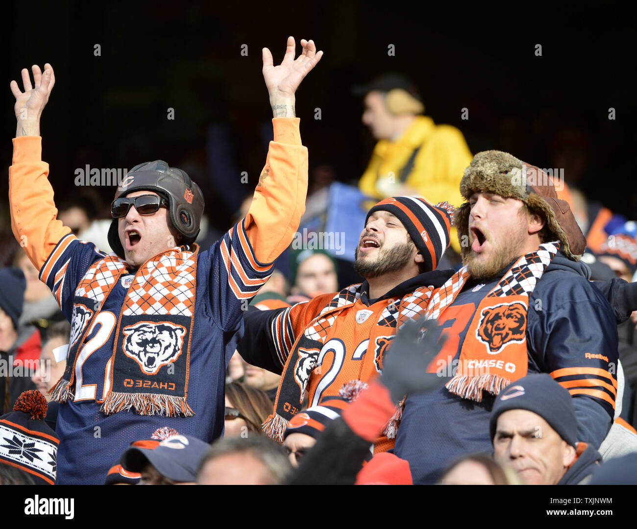 Chicago bears fans hi-res stock photography and images - Alamy