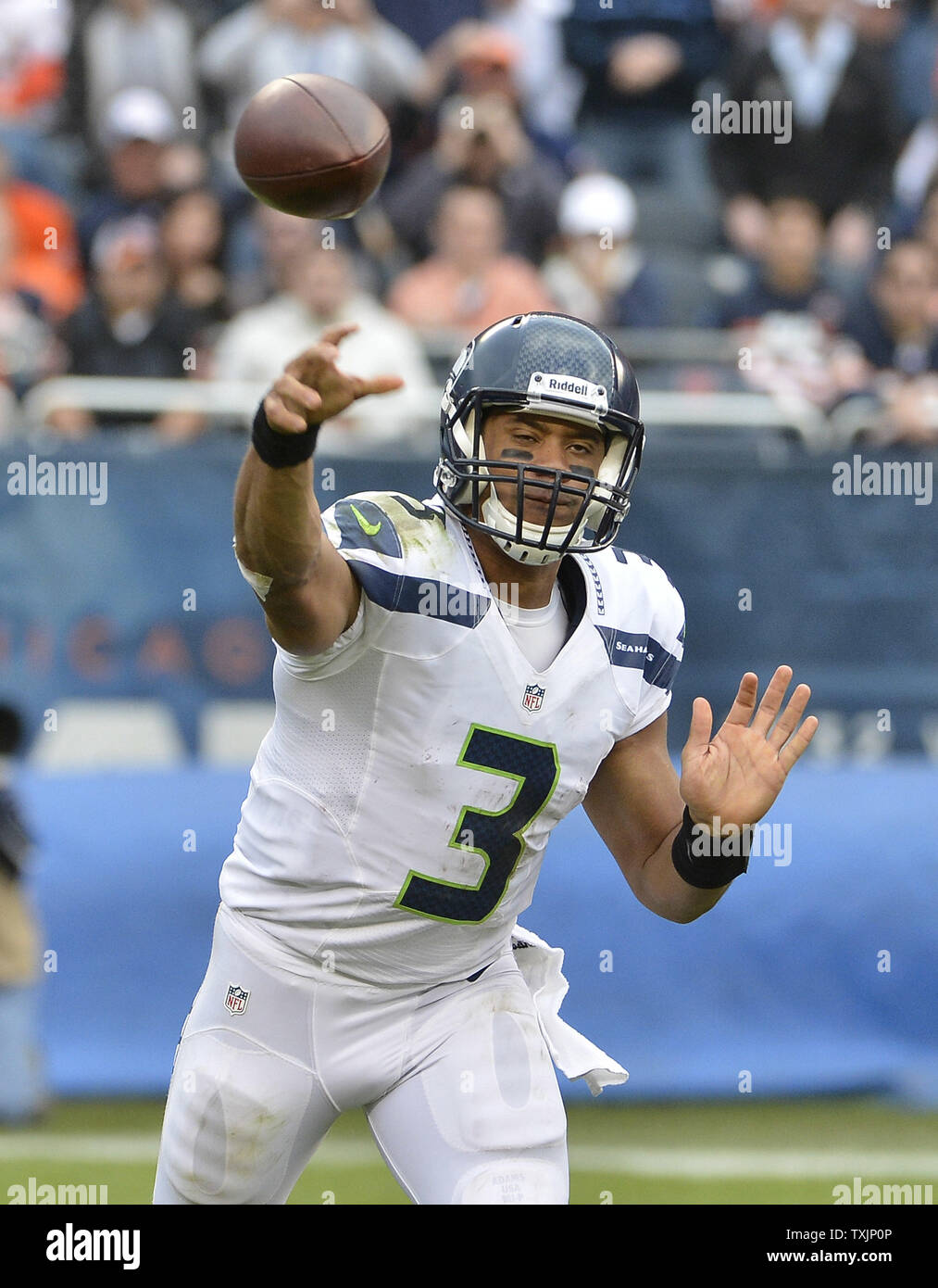 Brian russell nfl hi-res stock photography and images - Alamy
