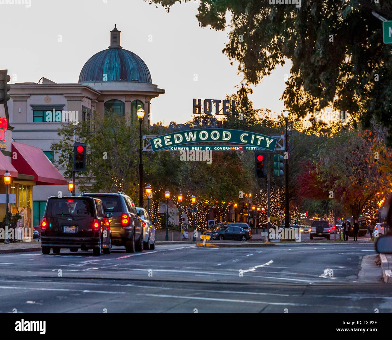 Downtown redwood city hi-res stock photography and images - Alamy