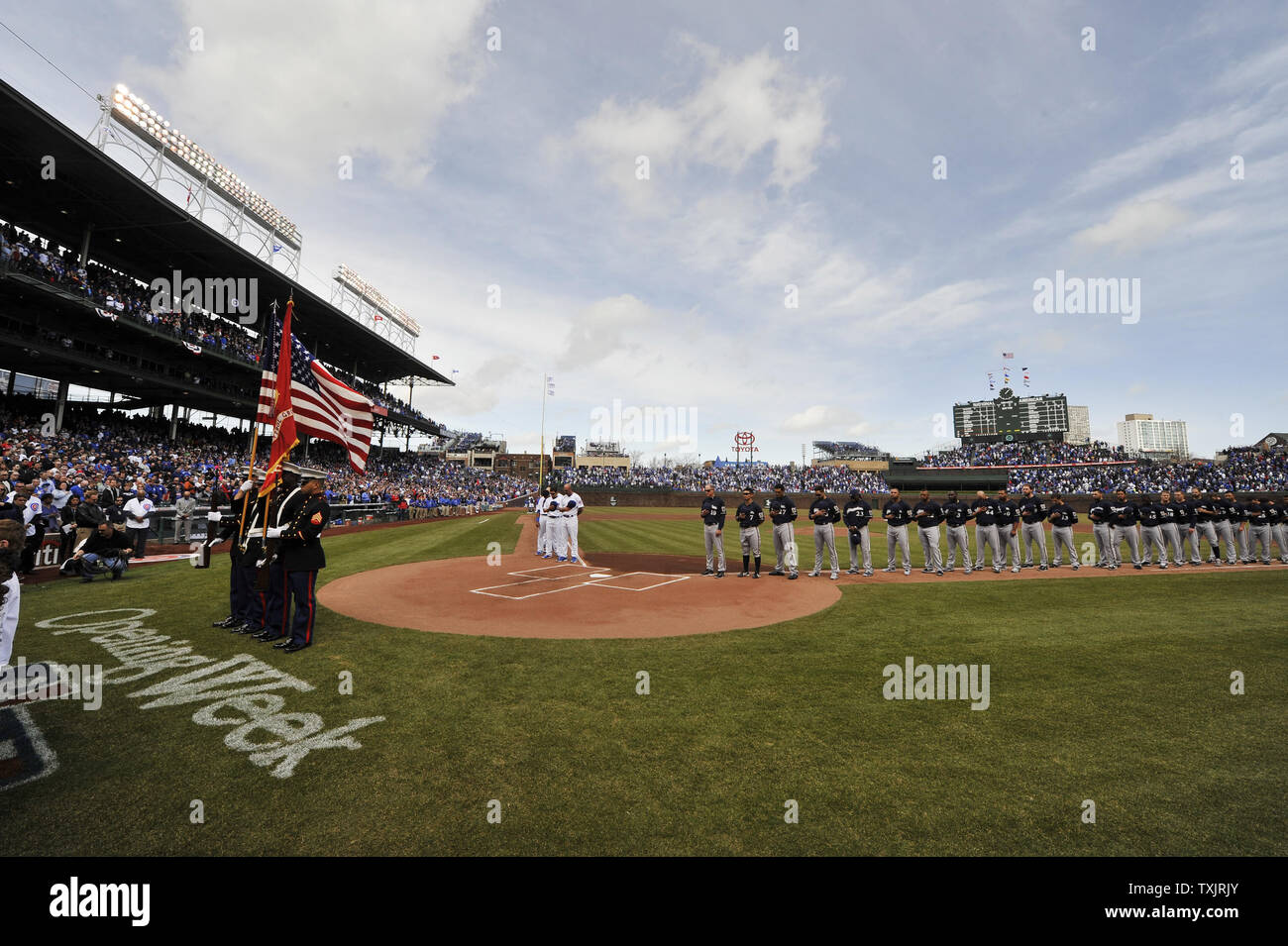 Singing the star spangled banner hi-res stock photography and images ...