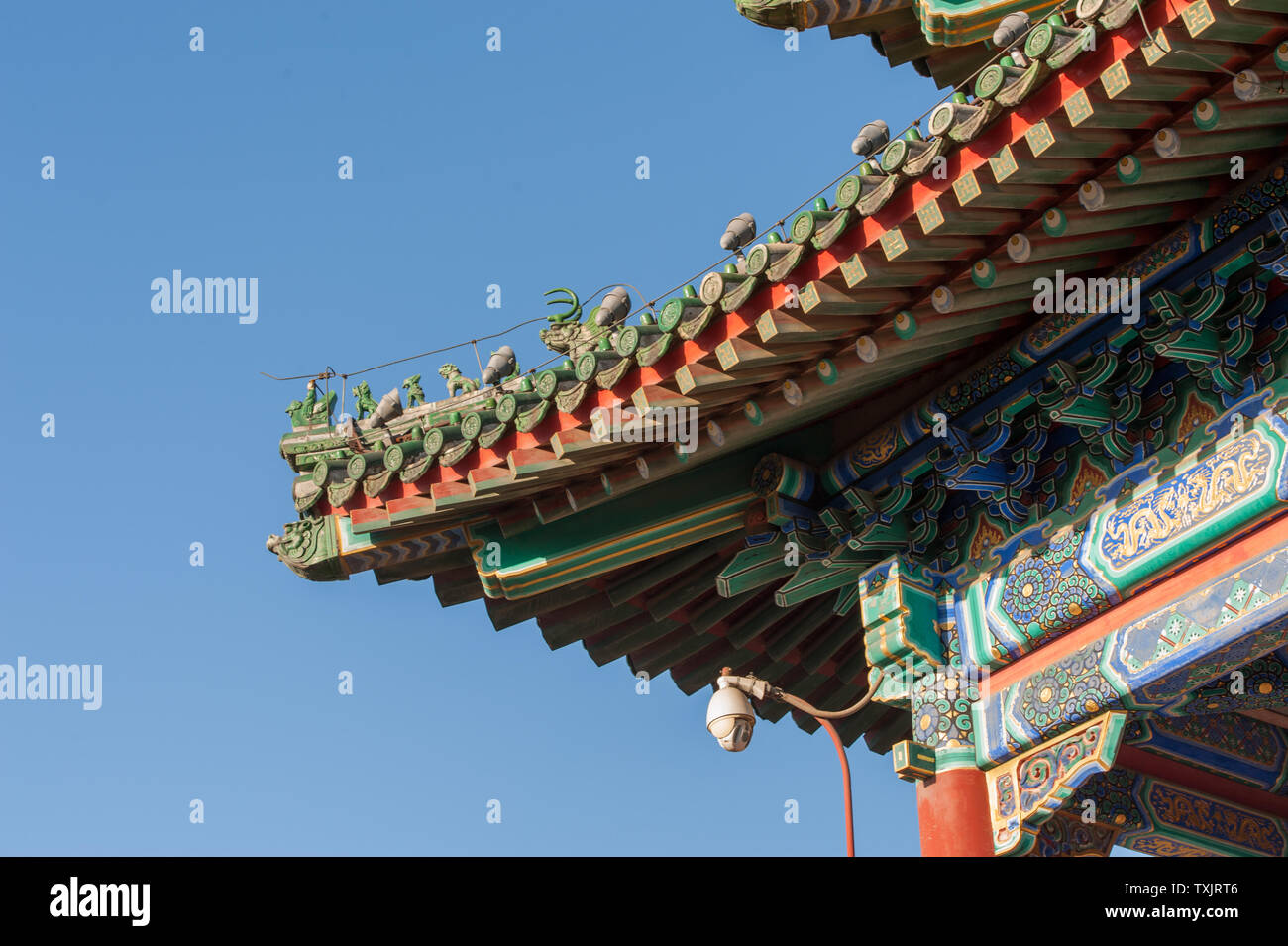 Ancient religious buildings and eaves hi-res stock photography and ...