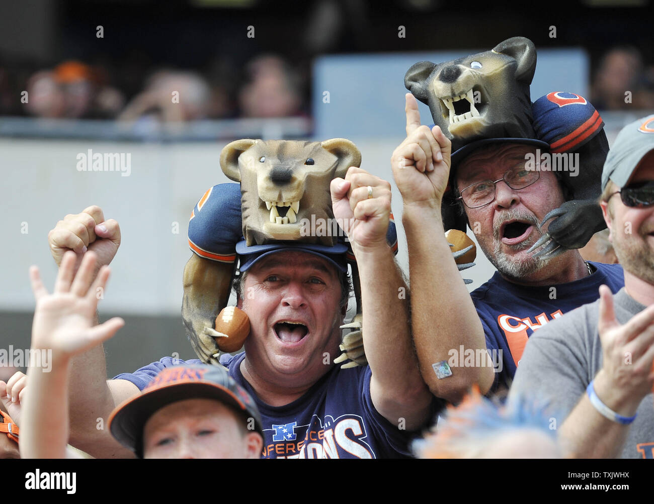 Chicago bears fans hi-res stock photography and images - Alamy