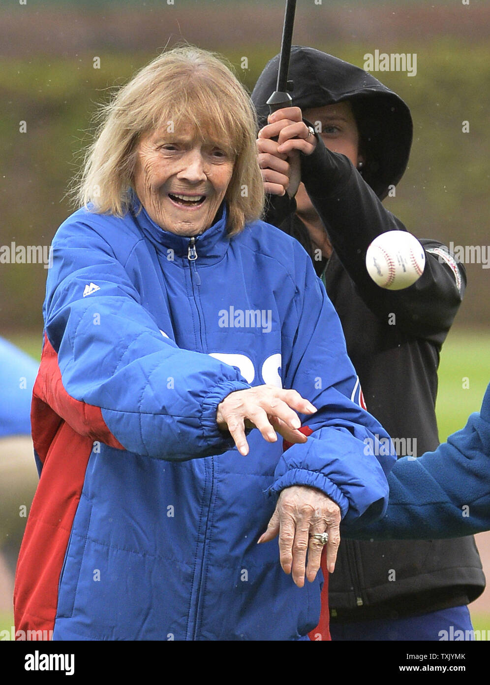 Julia Ruth Stevens, daughter of Babe Ruth throws out a ceremonial first ...