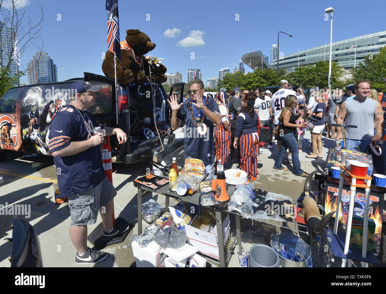 Fans tailgate before the Chicago Bears game against the Buffalo Bills ...