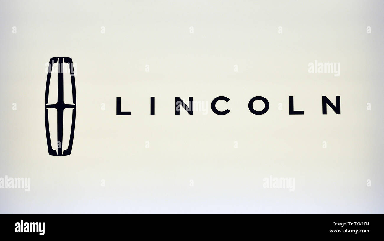 The Lincoln logo is displayed at the Chicago Auto Show on February 11 ...