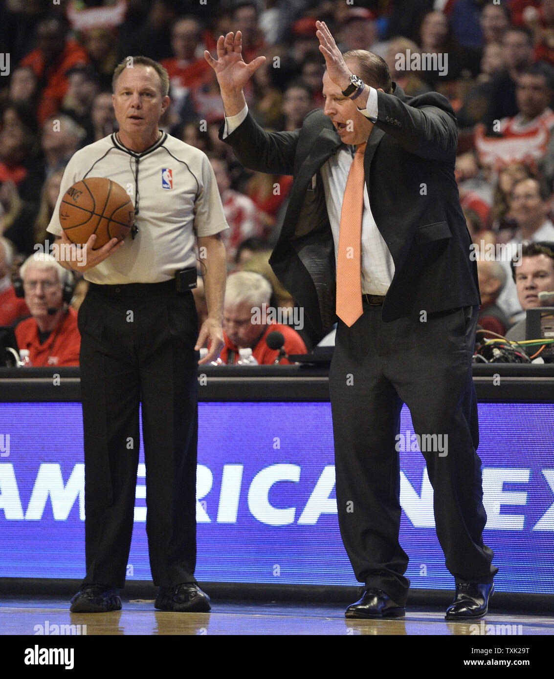 Spooner stands hi-res stock photography and images - Alamy