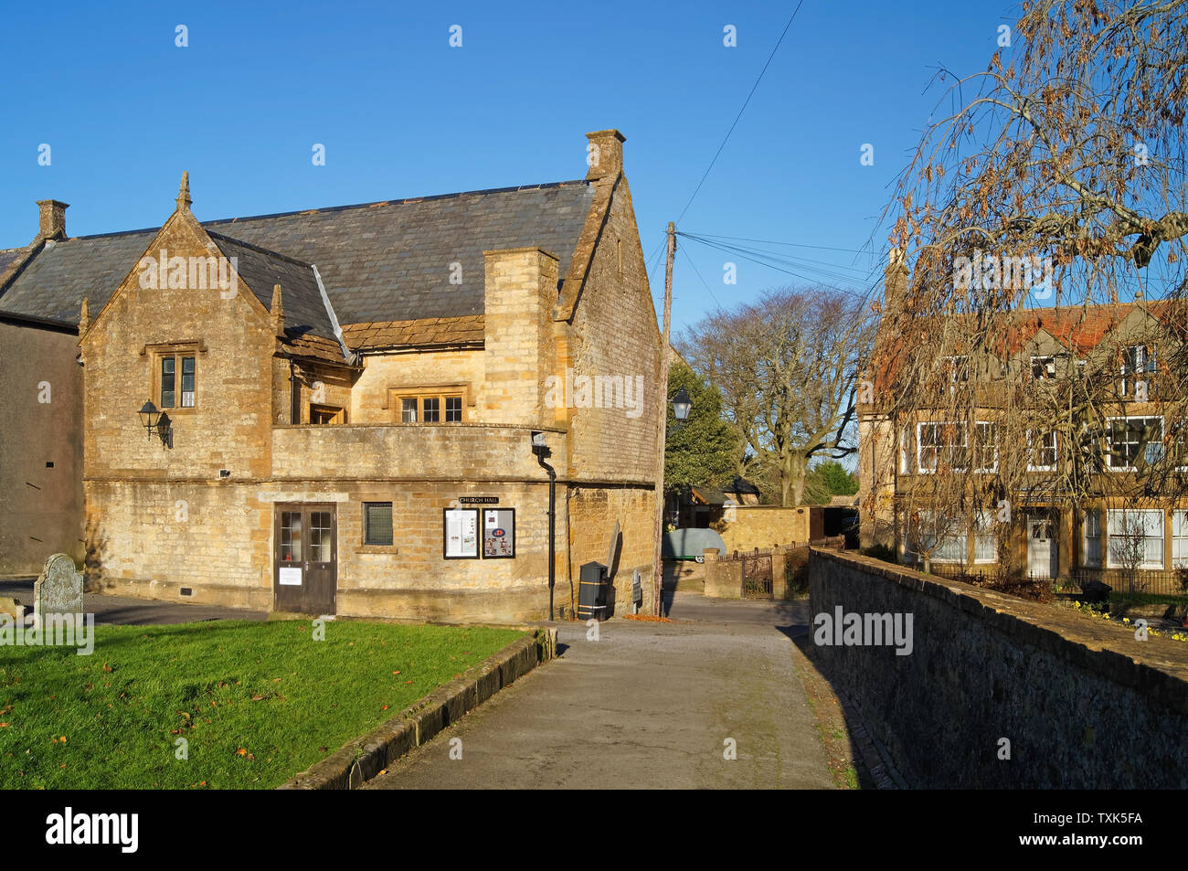 Crewkerne architecture hi-res stock photography and images - Alamy