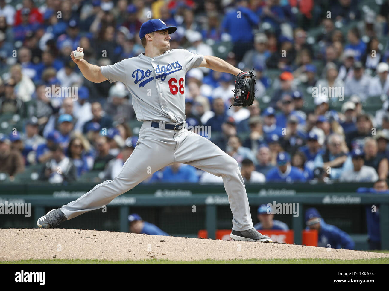 Los Angeles Dodgers starting pitcher Ross Stripling delivers against ...