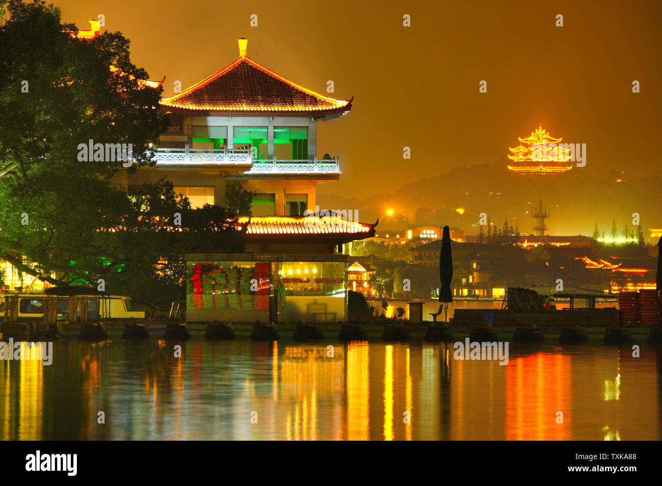Westlake bridge hi-res stock photography and images - Alamy