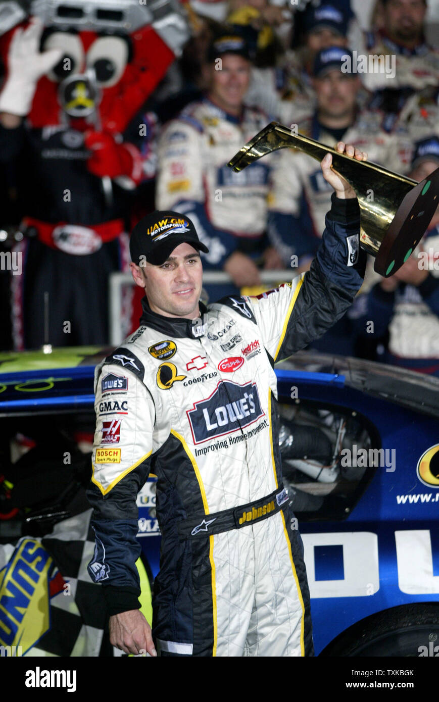 Jimmie johnson 2005 hi-res stock photography and images - Alamy