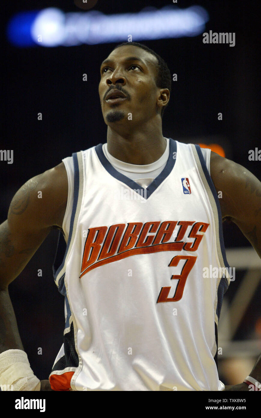 Charlotte Bobcats forward Gerald Wallace led all scorers with 26 points ...