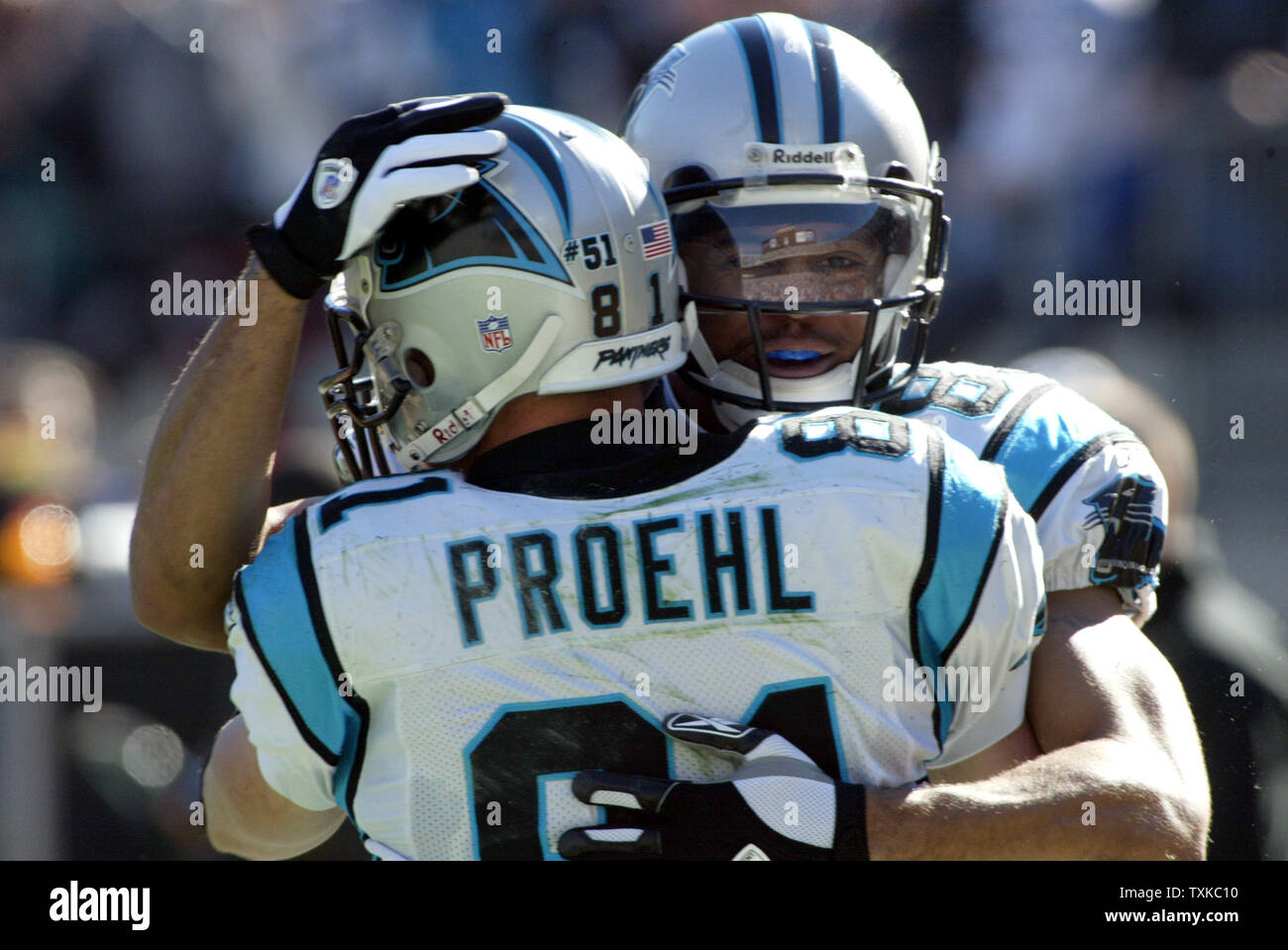 Carolina Panthers wide receiver Steve Smith, right, hugs teammateRicky ...