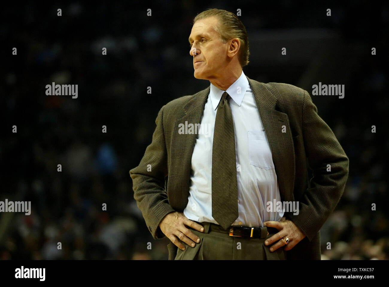 Pat riley hi-res stock photography and images - Alamy