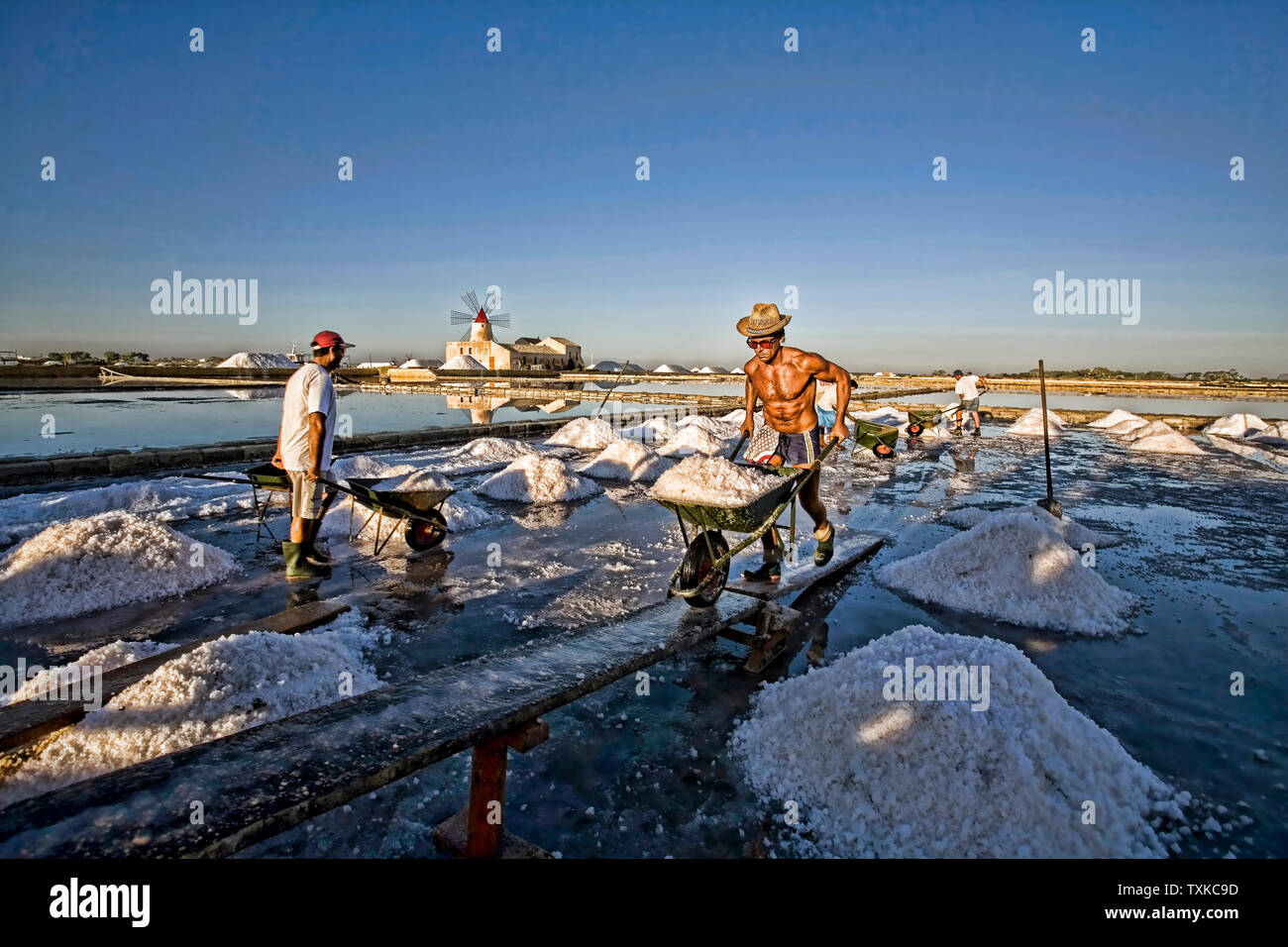 Salt mine, Mozia, Trapani, Sicily, Italy Stock Photo - Alamy