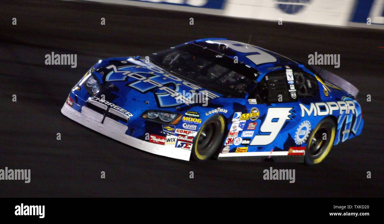 Kasey Kahne drives the Dodge Dealers/UAW Dodge through turn four in the ...