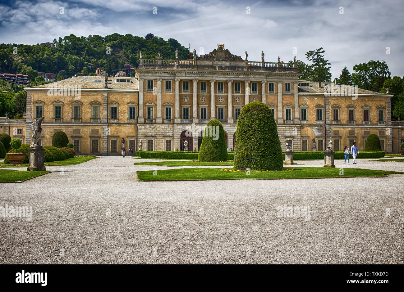 COMO, ITALY, MAY 9, 2015 - View of Villa Olmo and gardens on Como lake ...