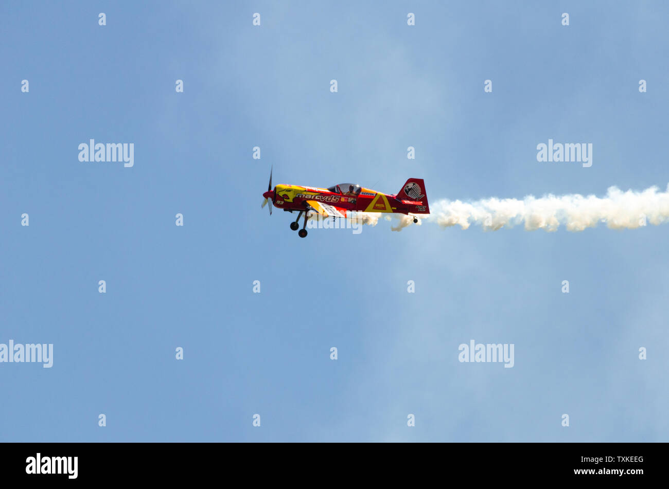 Aerial locomotion hi-res stock photography and images - Alamy