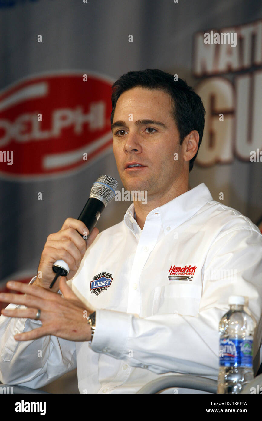 Jimmie johnson 2009 hi-res stock photography and images - Alamy