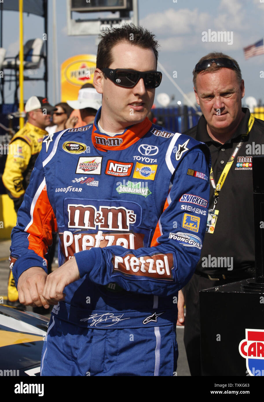 Kyle busch 2010 hi-res stock photography and images - Alamy