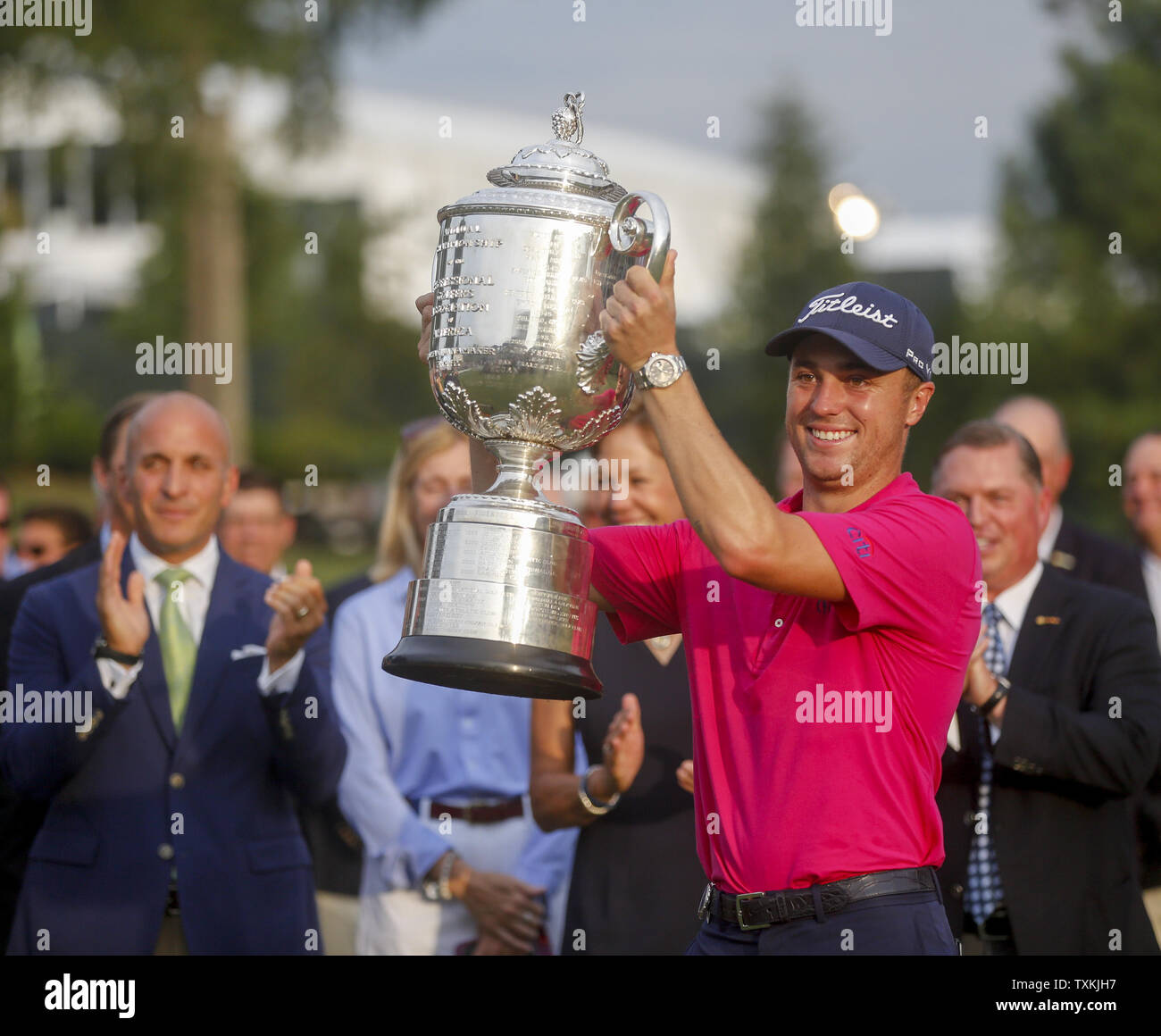 Justin Thomas lifts the Wanamaker Trophy after winning the 2017 PGA ...