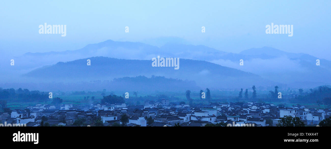 Hui folk houses hi-res stock photography and images - Alamy