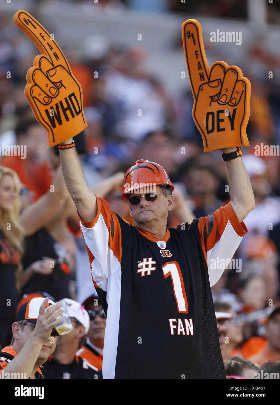 Cincinnati Bengals fans cheer for their team against the Seattle ...