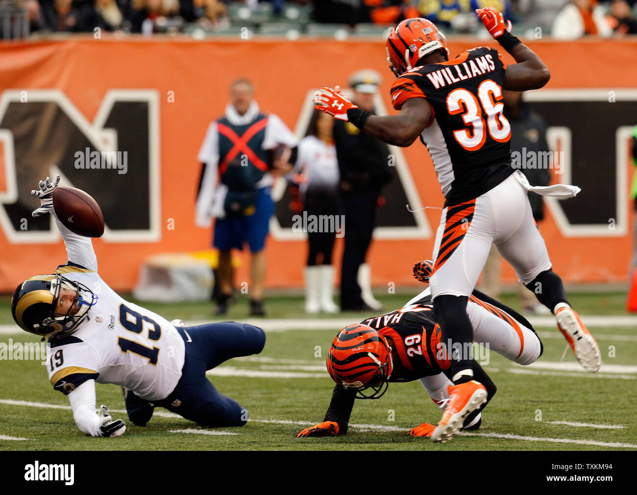 Shawn williams hi-res stock photography and images - Alamy