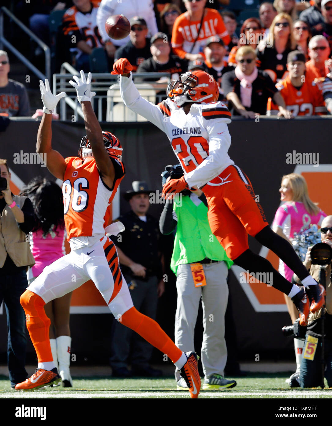 James brown ii hi-res stock photography and images - Alamy