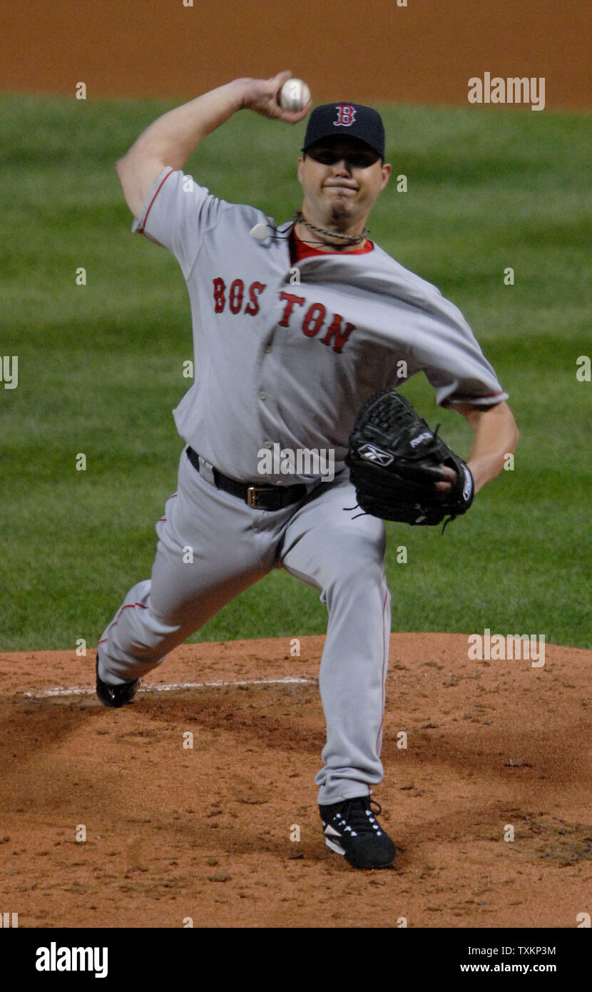 Boston Red Sox starting pitcher Josh Beckett throws against the ...