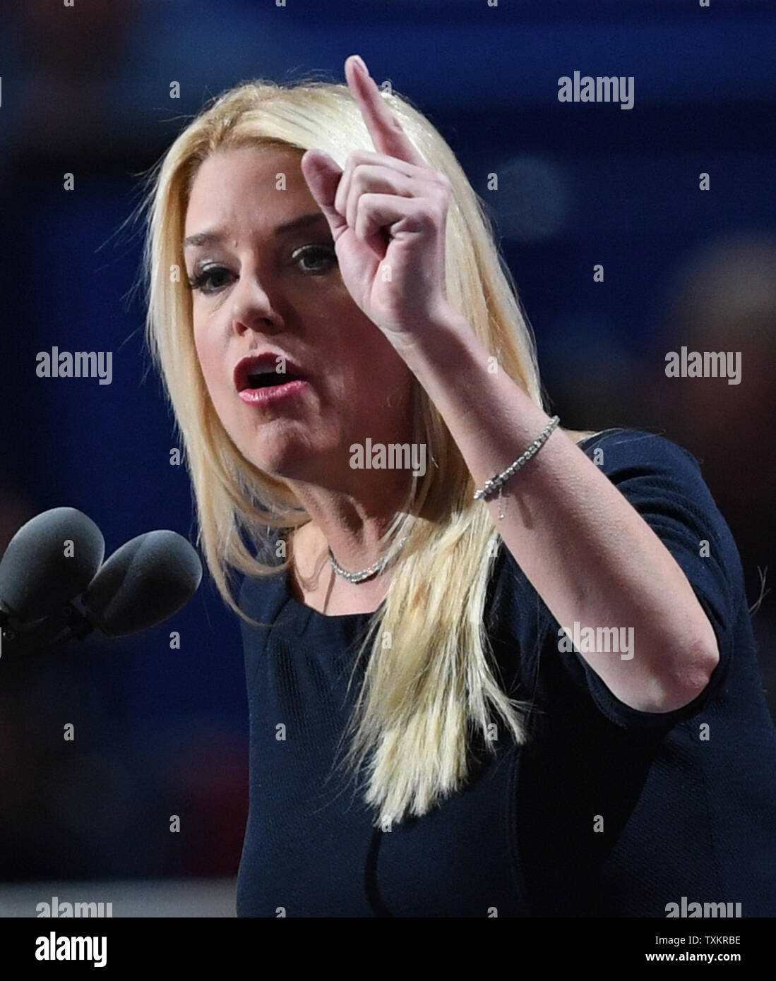 Attorney general pam bondi republican hi-res stock photography and ...
