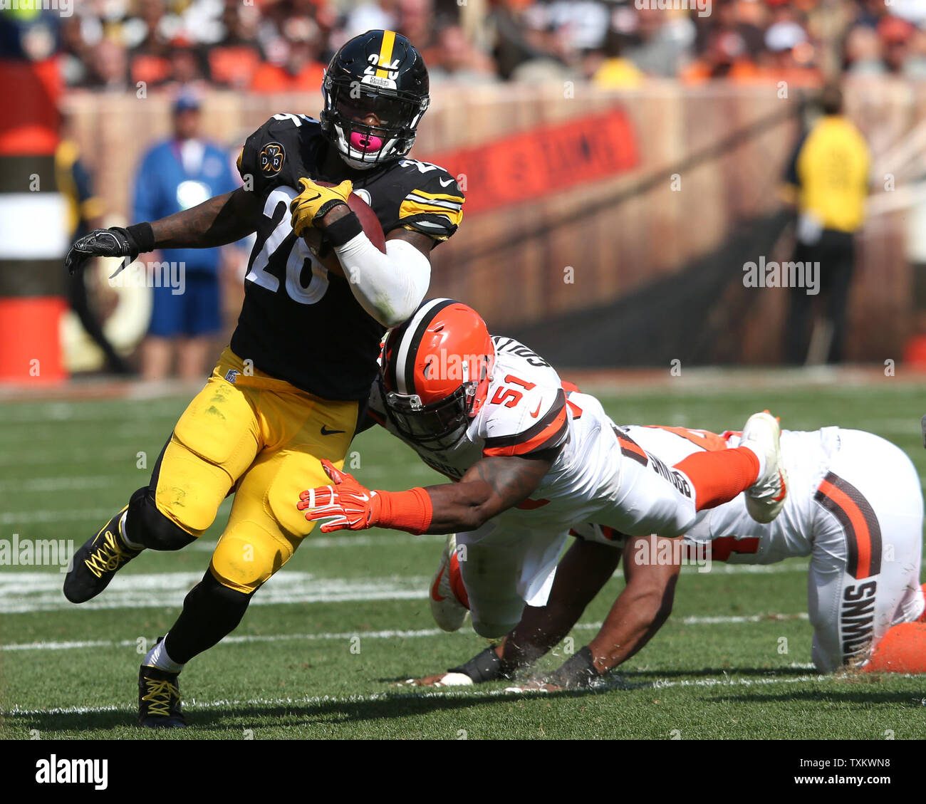 James collins hi-res stock photography and images - Alamy